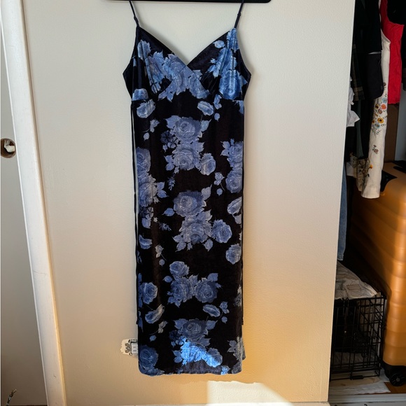 Expressions | Dresses | Vintage Blue Floral Midi Dress | Poshmark